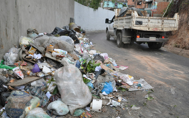 Basura y más basura - Diario Avance