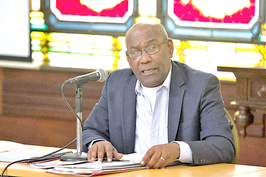 Istúriz: La paz se garantiza mediante el diálogo - Diario Avance