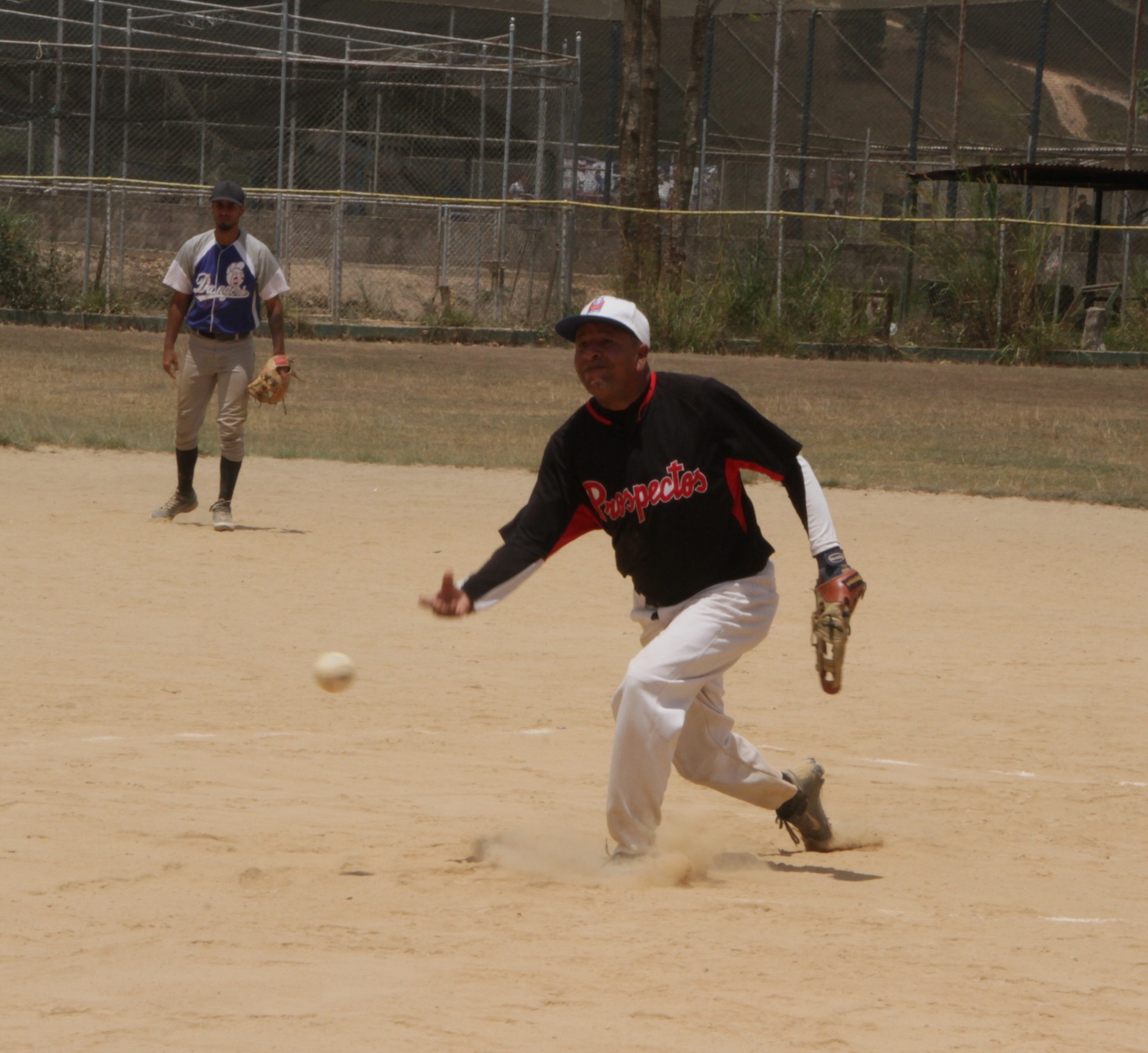 El poder de Lalito y la magia de Ladino dieron triunfo a Los Primos ...