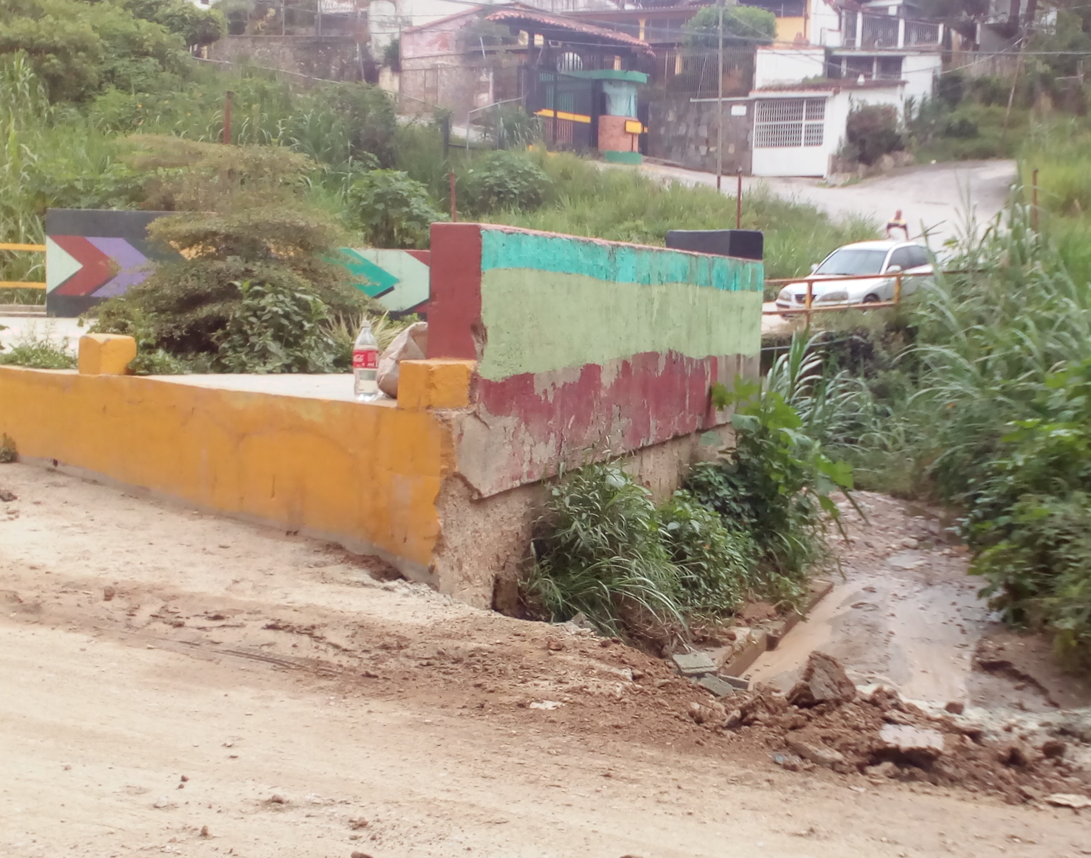 Inician reparación de vía en Alberto Ravell - Diario Avance