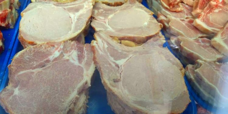 El kilo de chuleta ahumada se consigue desde $8 - Diario Avance