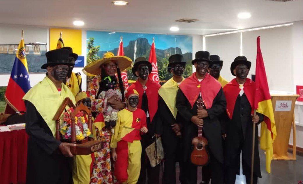 Preparan exposición sobre la historia de la Parranda de San Pedro