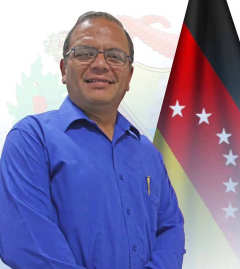 Elio Serrano anuncia su gabinete ejecutivo