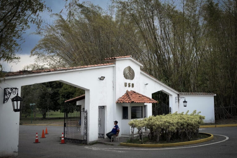 Exigen renuncia inmediata del rectorado interino de la USB